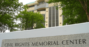 Famous Signs Across The 50 States | Signs.com Blog