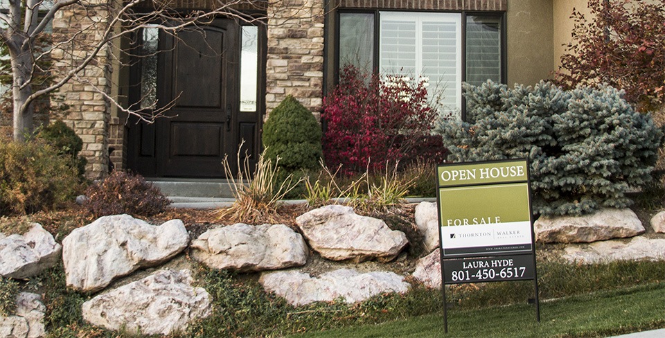 Real Estate Frames | Signs.com